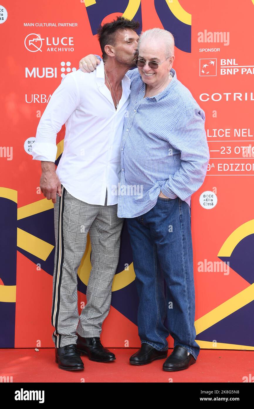 Robert moresco hi-res stock photography and images - Alamy