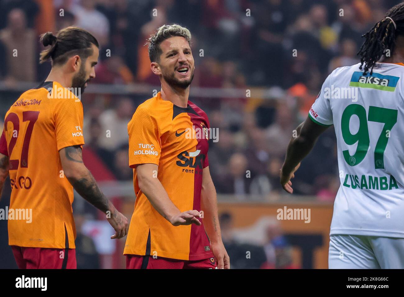 ISTANBUL, TURKEY - OCTOBER 23: Dries Mertens of Galatasaray during the ...