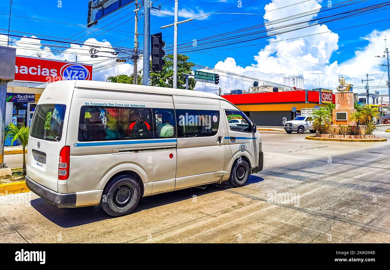 Parked minibuses hi-res stock photography and images - Alamy