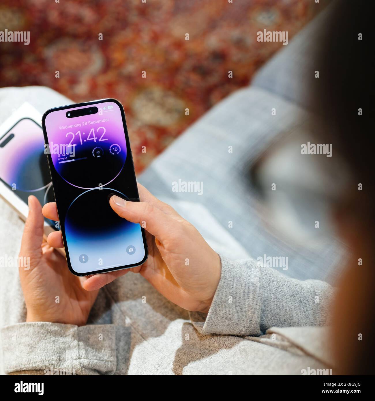 Iphone 14 screen angle hi-res stock photography and images - Alamy