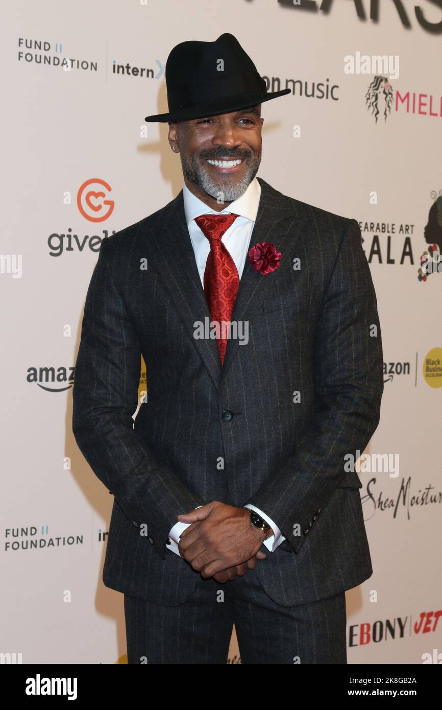 Los Angeles, USA. 22nd Oct, 2022. Donnell Turner attends the 5th Annual ...