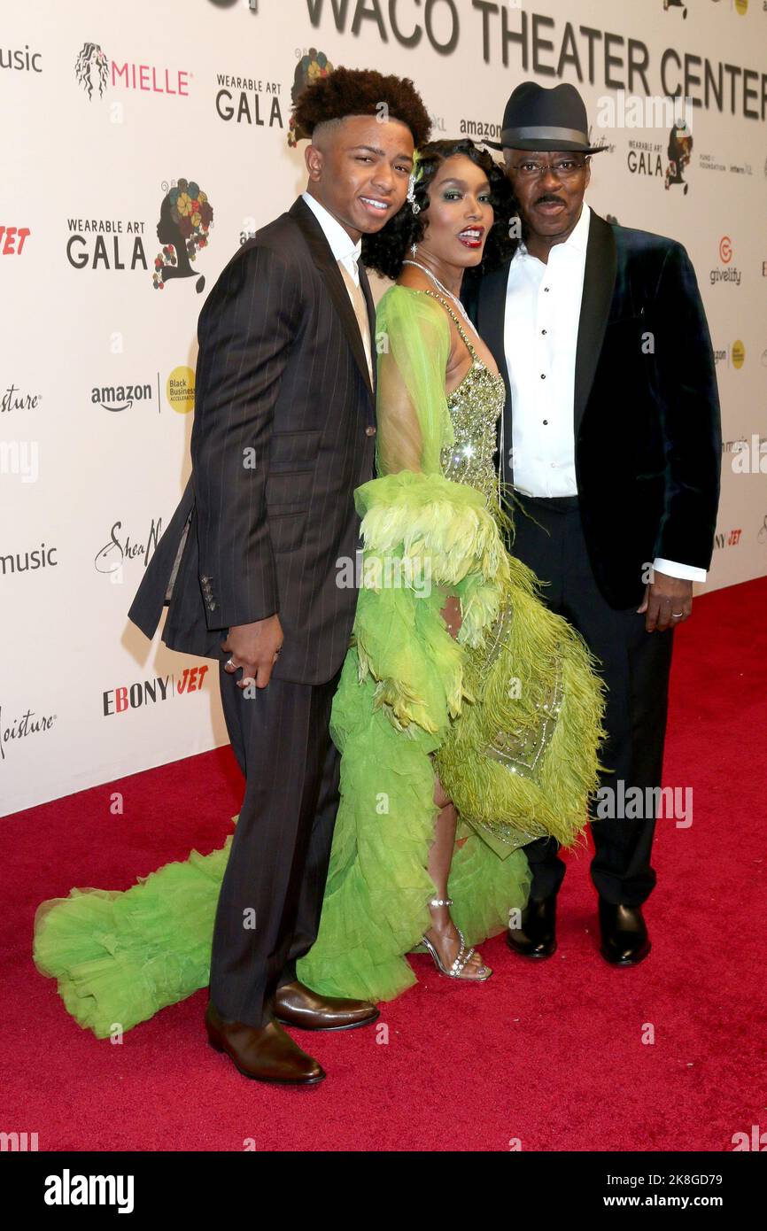 Slater Vance, Angela Bassett, Courtney B Vance attends the 5th Annual ...