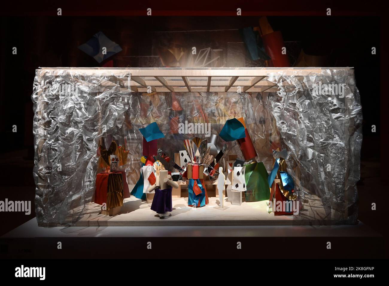 Architect Frank Gehry’s Alice in Wonderland art piece on display at ...