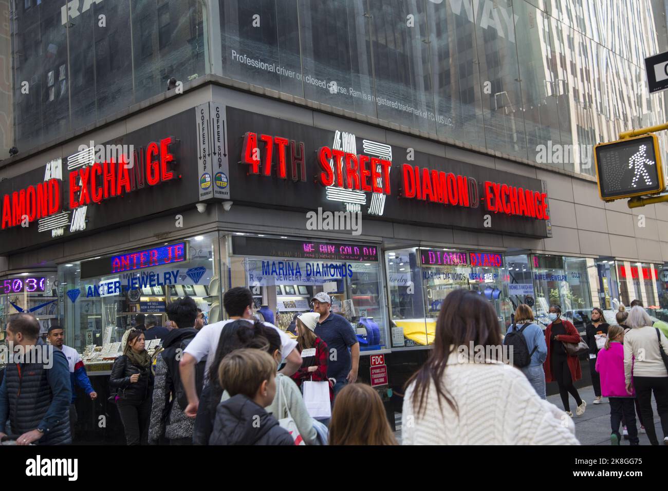47th avenue hi-res stock photography and images - Alamy