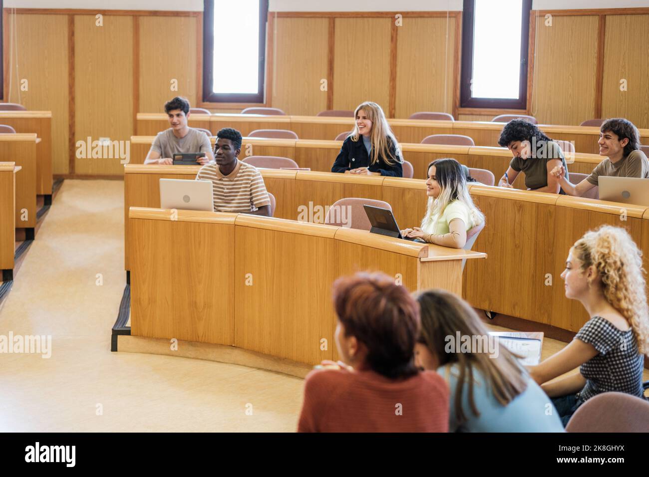 Amphitheater classroom hi-res stock photography and images - Alamy