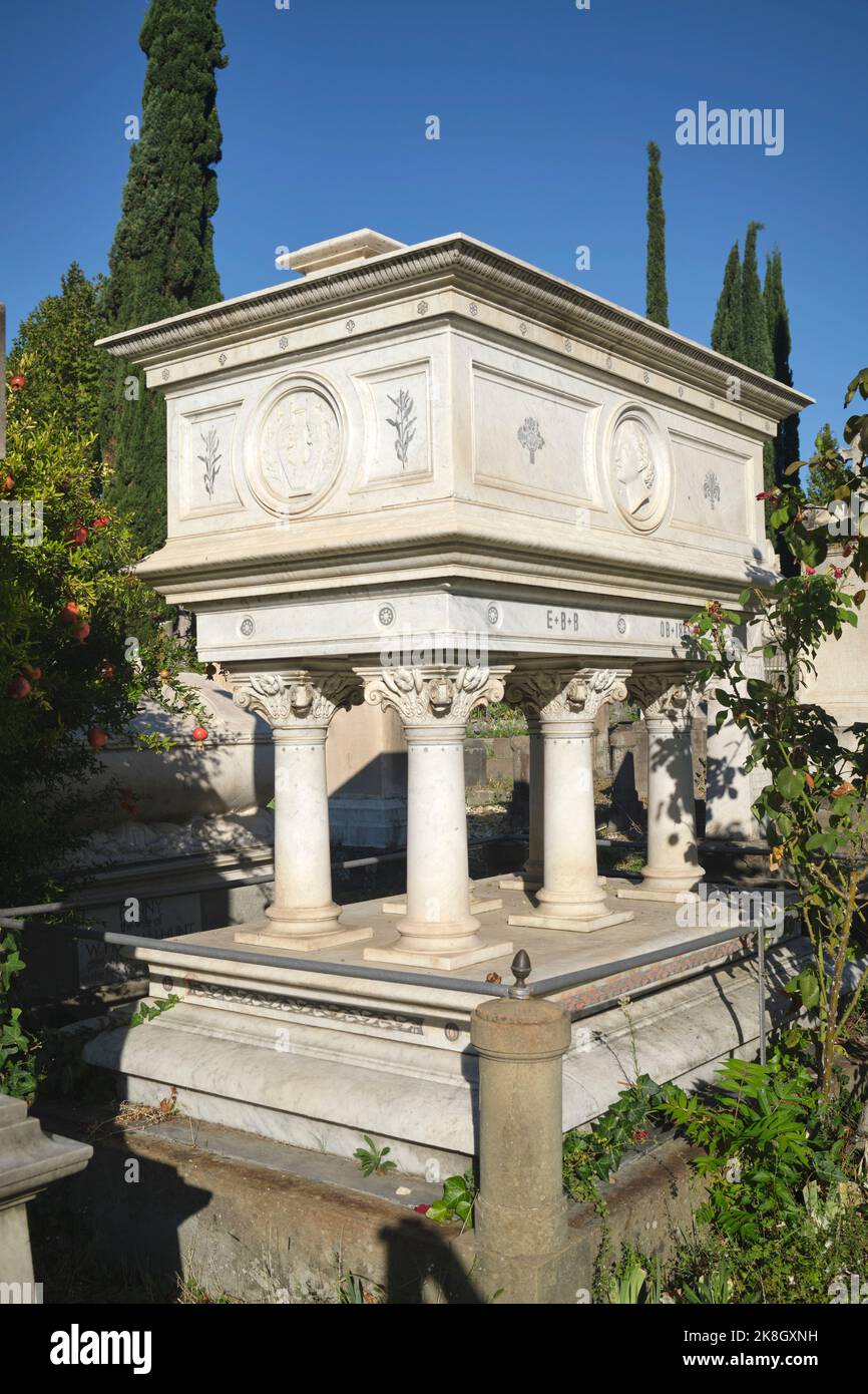 Florence cemetery hi-res stock photography and images - Alamy