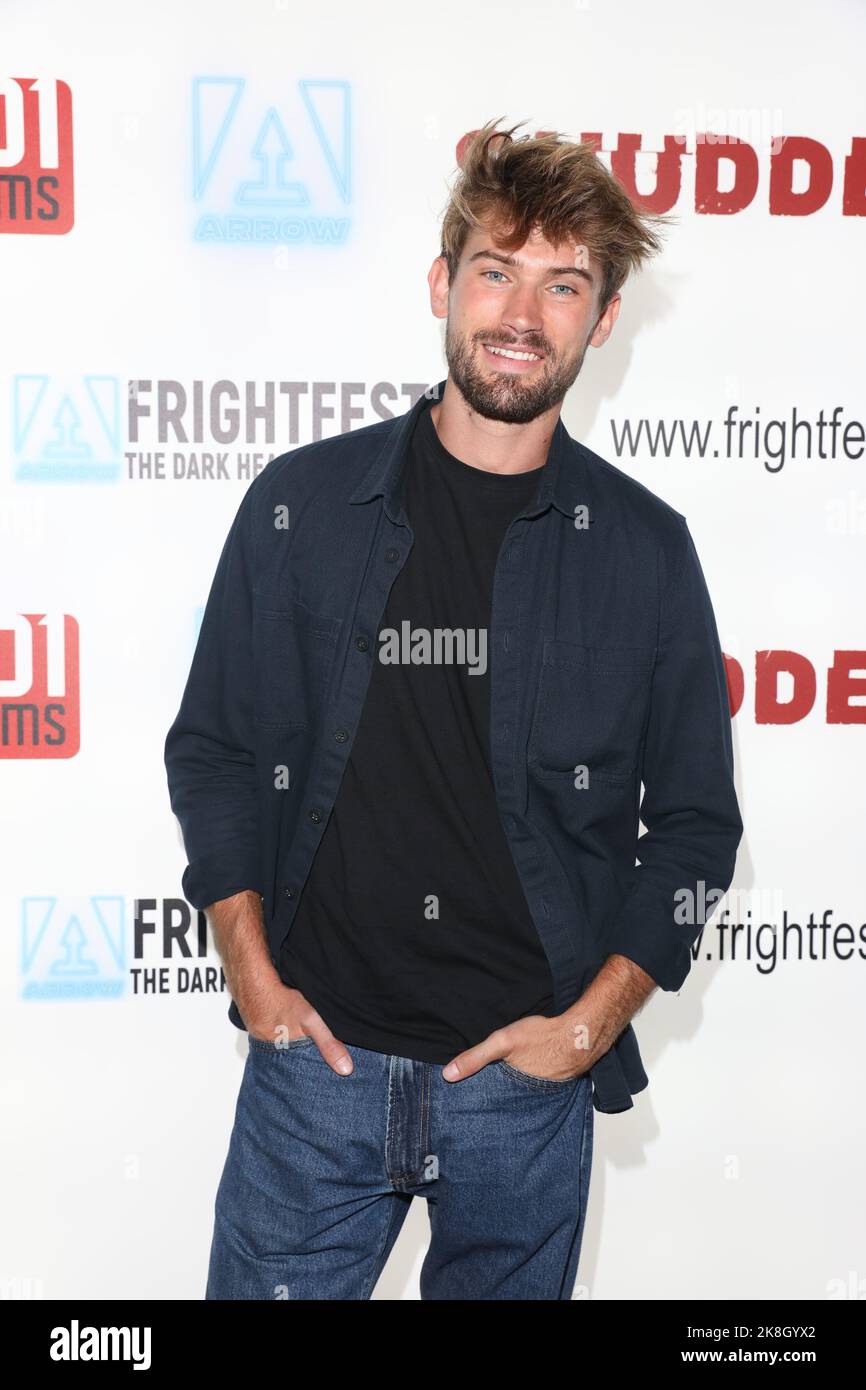 Victor Meutelet (Emily in Paris) attend 'Deep fear' film premiere at ...