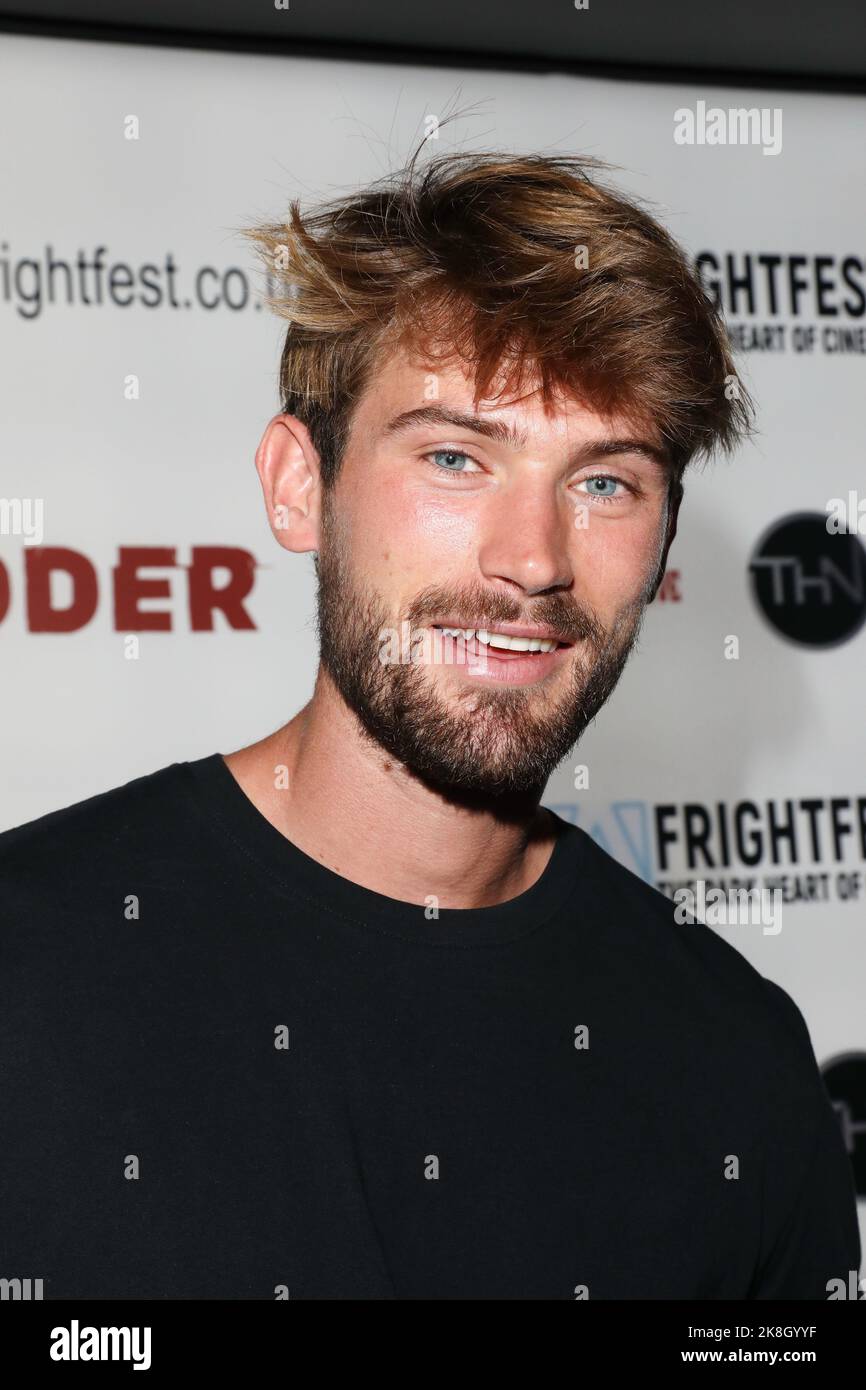 Victor Meutelet (Emily in Paris) attend 'Deep fear' film premiere at ...