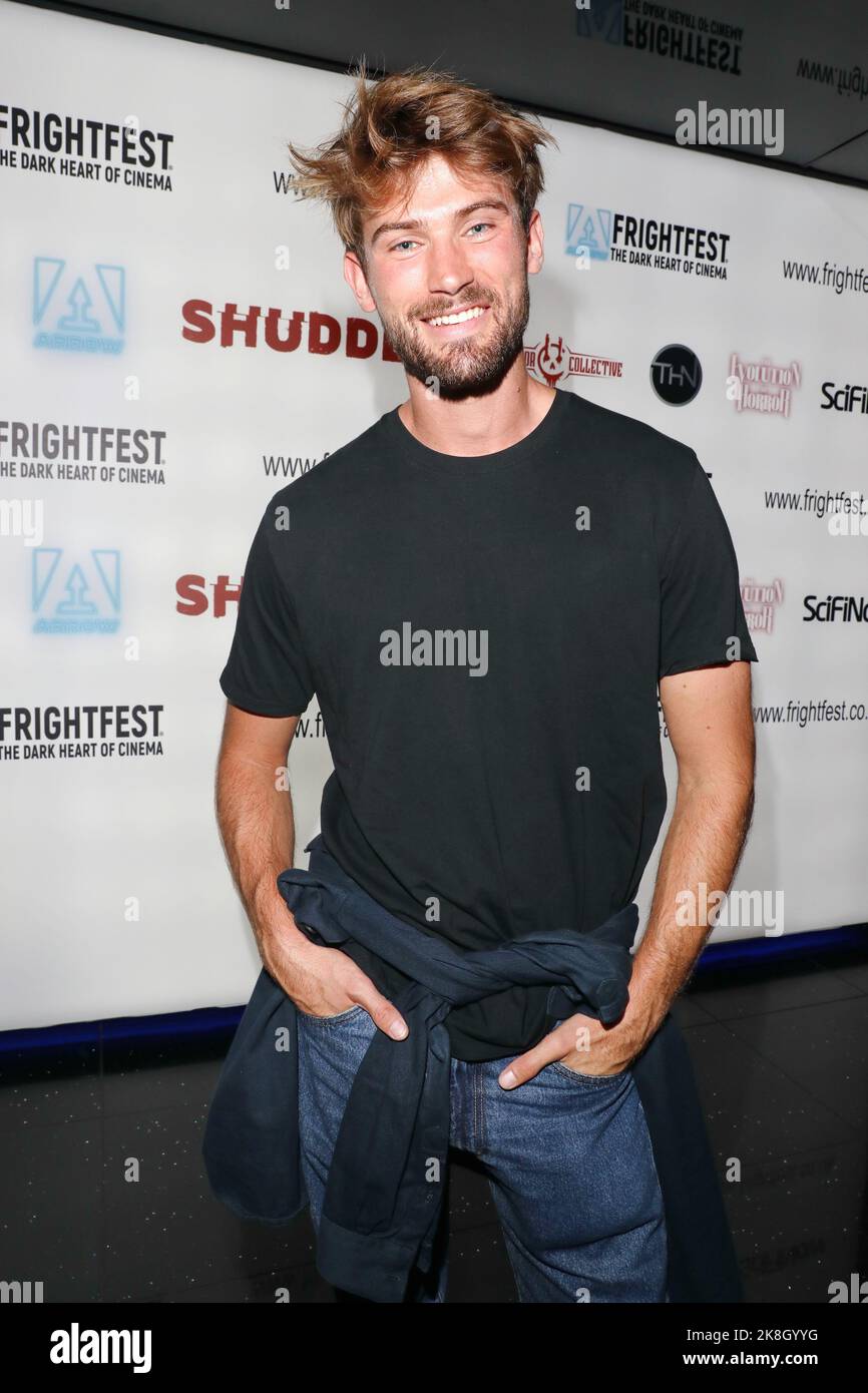Victor Meutelet (Emily in Paris) attend 'Deep fear' film premiere at ...