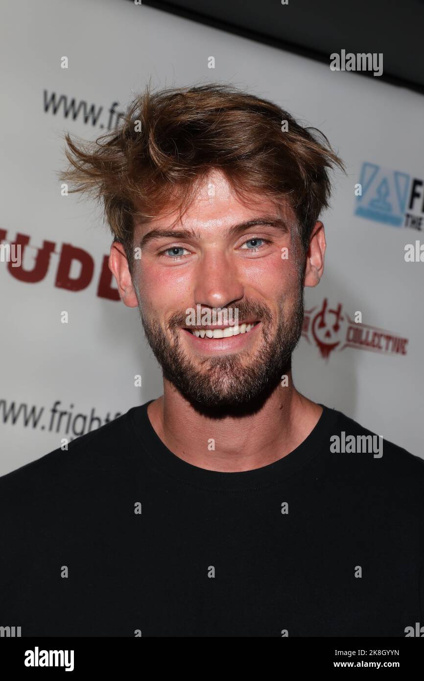 Victor Meutelet (Emily in Paris) attend 'Deep fear' film premiere at ...