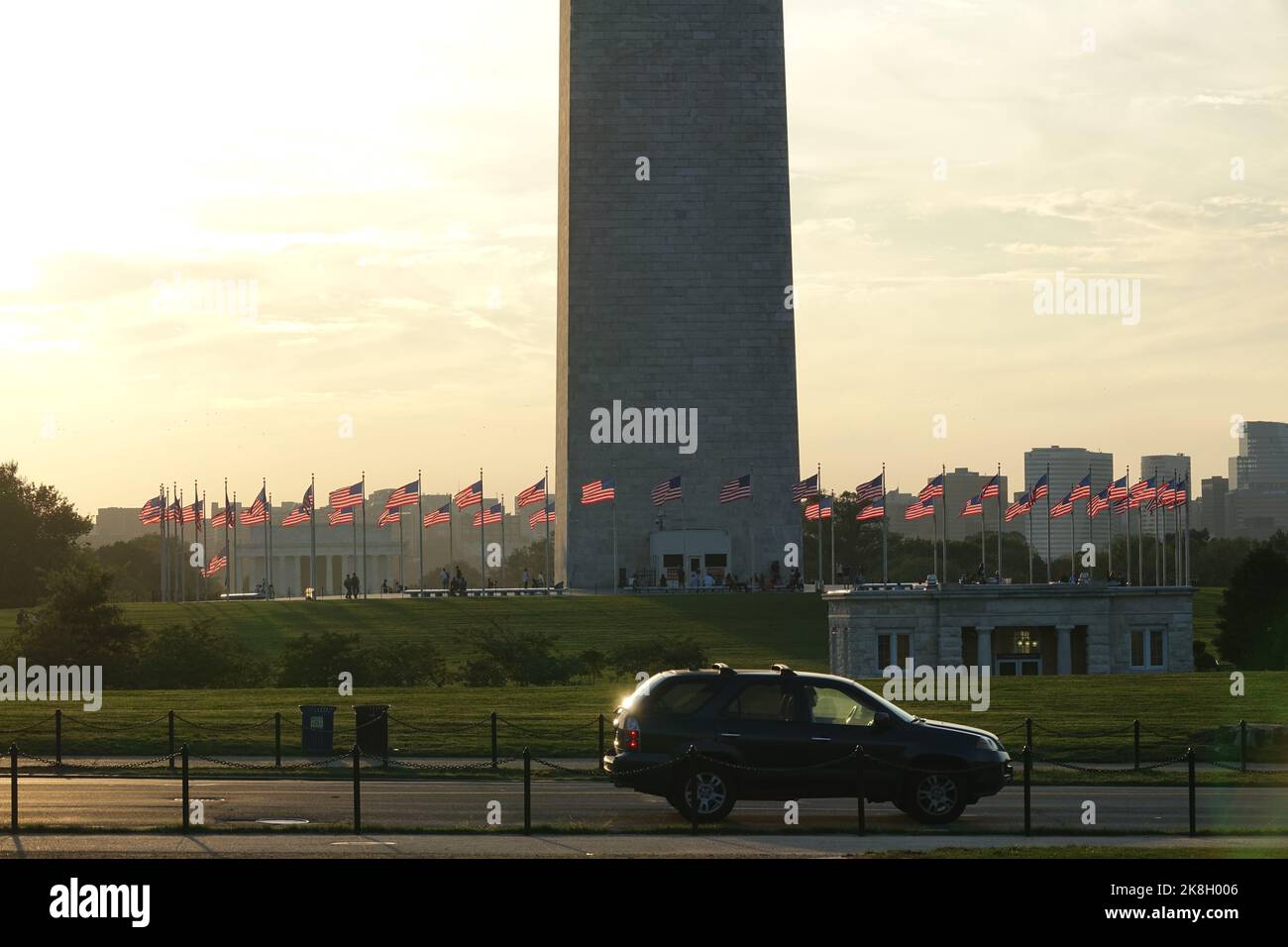 The Washington Monument is an obelisk shaped building within the ...