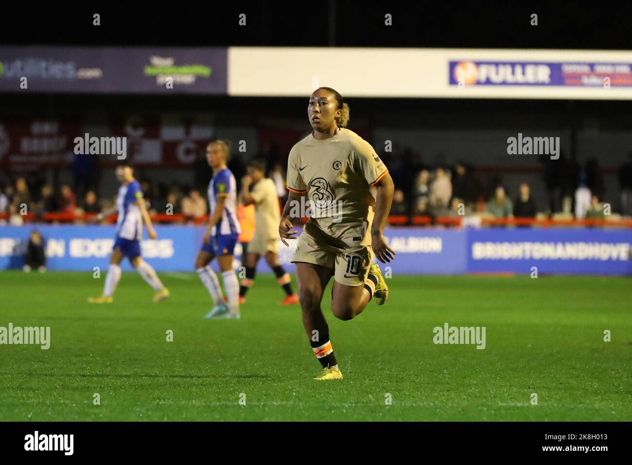 Chelsea brighton 2022 october hi-res stock photography and images - Alamy