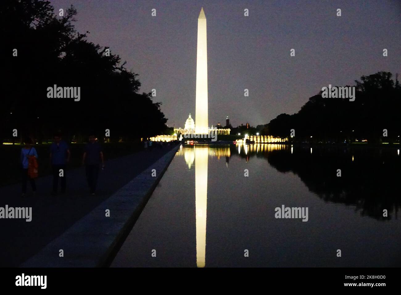 The Washington Monument is an obelisk shaped building within the ...