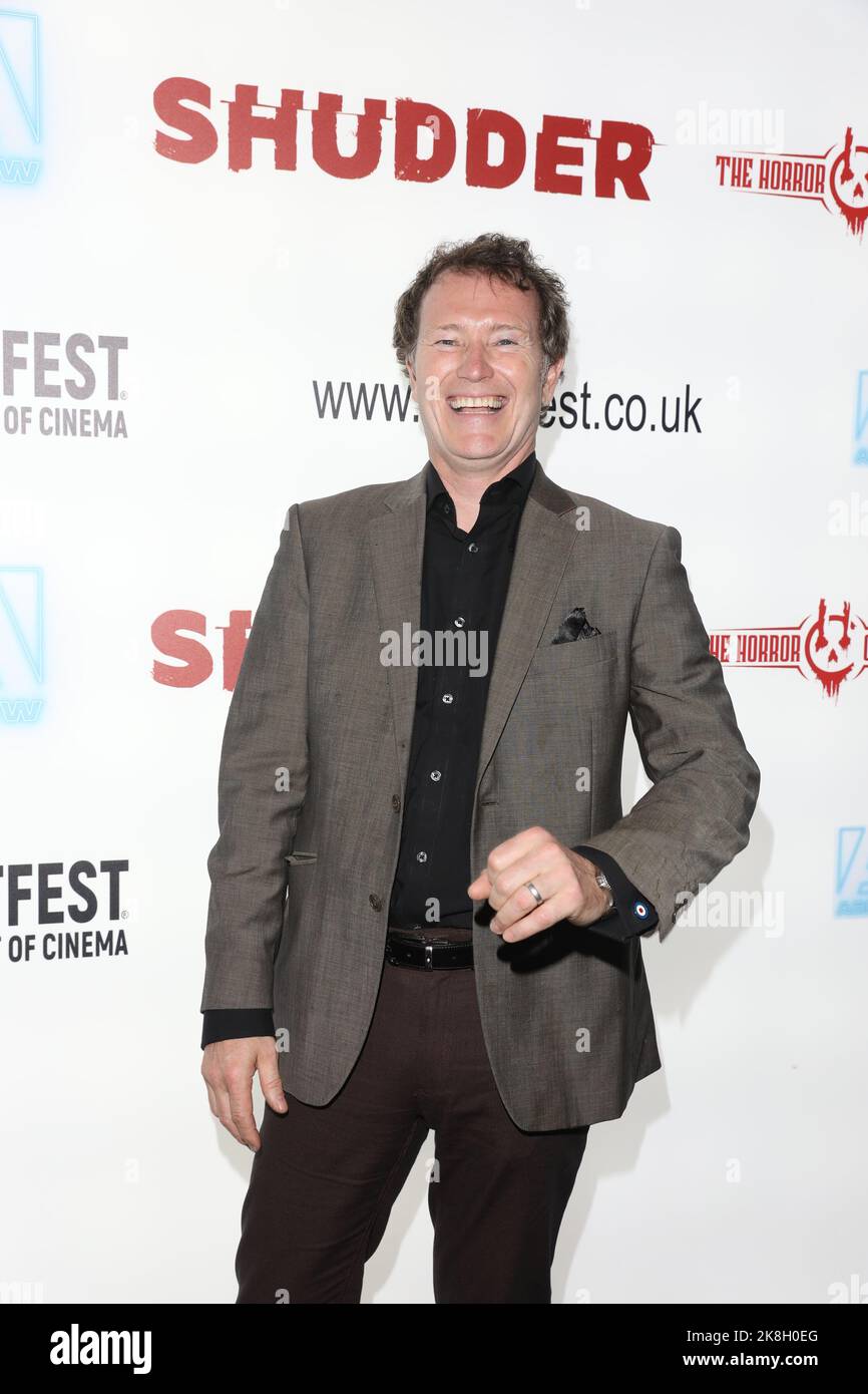 Harry Potter and The Deathly Hallows actor Nick Moran puts on an ...