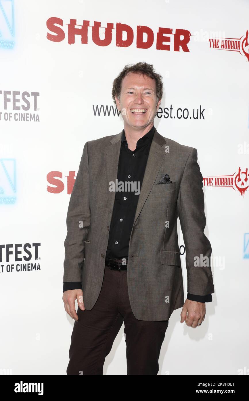 Harry Potter and The Deathly Hallows actor Nick Moran puts on an ...