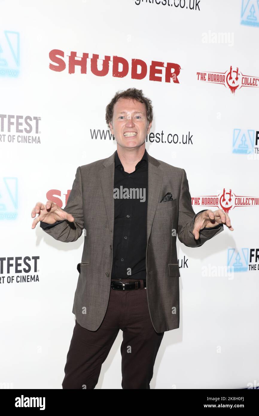 Harry Potter and The Deathly Hallows actor Nick Moran puts on an ...