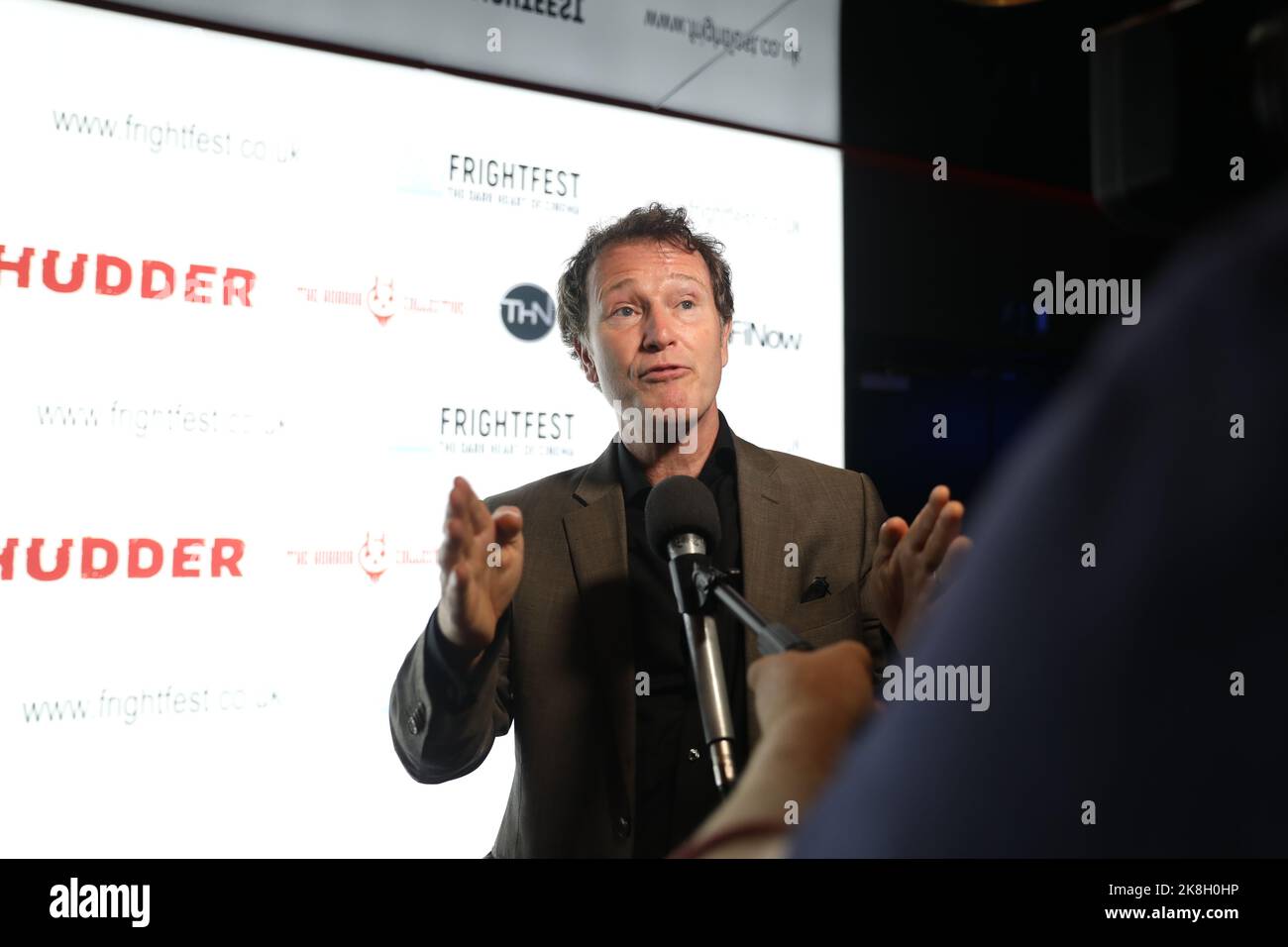 Harry Potter and The Deathly Hallows actor Nick Moran puts on an ...