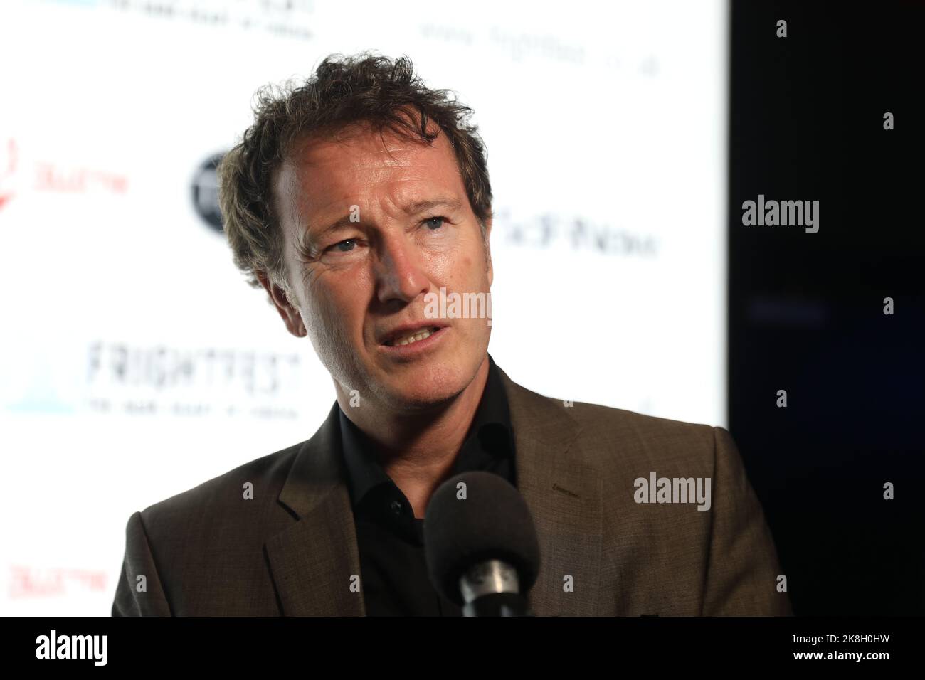 Harry Potter and The Deathly Hallows actor Nick Moran puts on an ...
