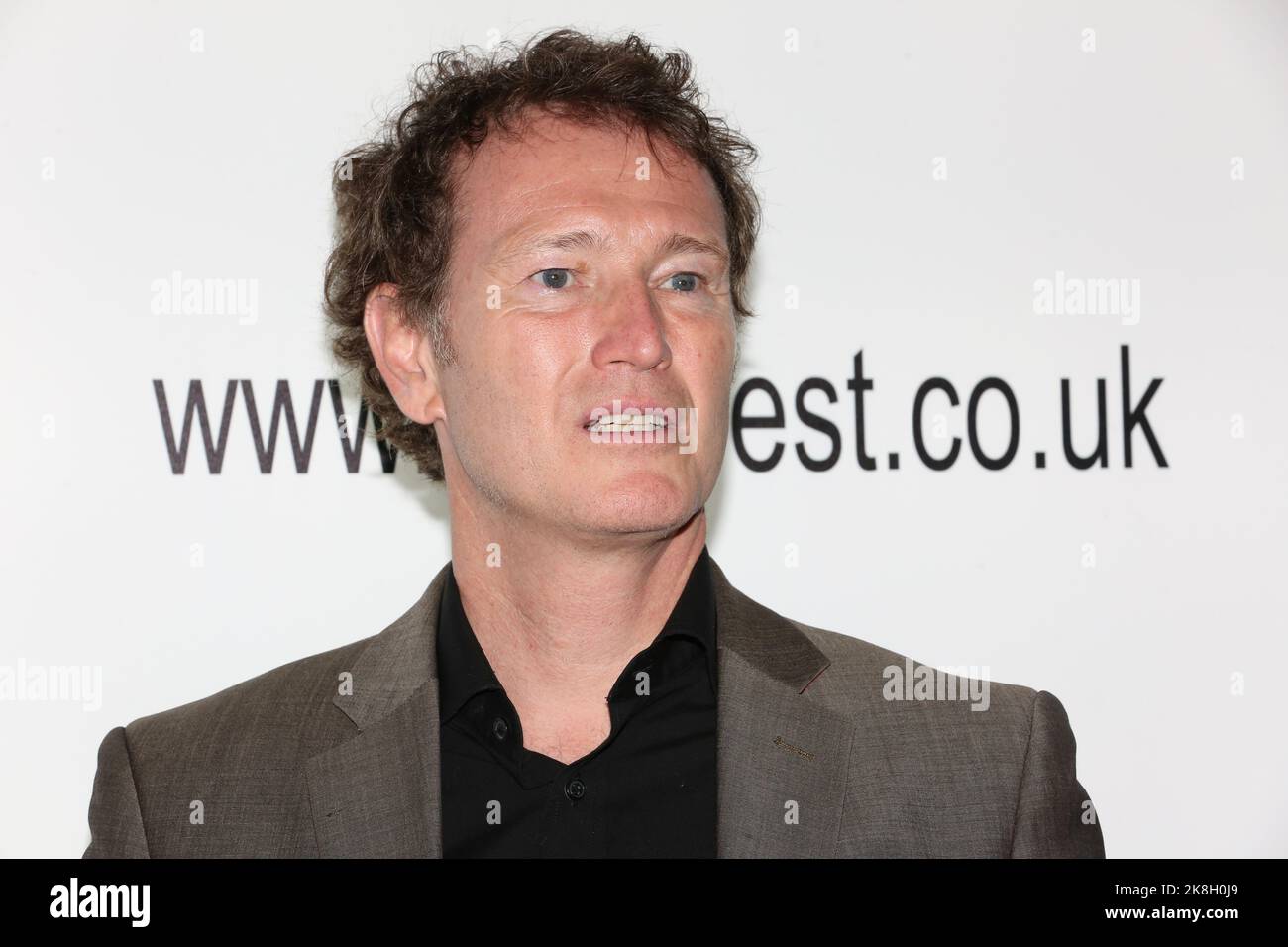 Harry Potter and The Deathly Hallows actor Nick Moran puts on an ...