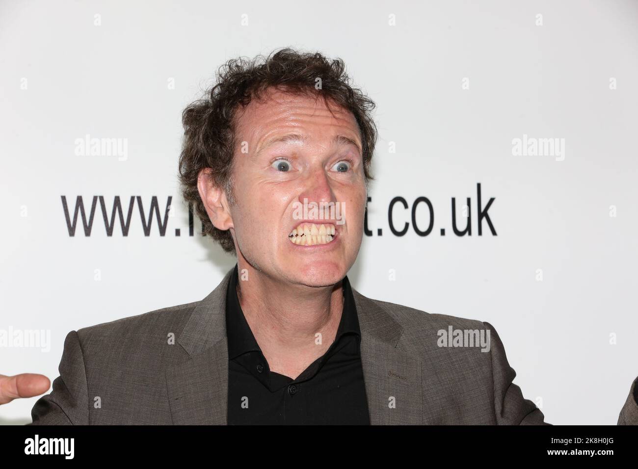 Harry Potter and The Deathly Hallows actor Nick Moran puts on an ...