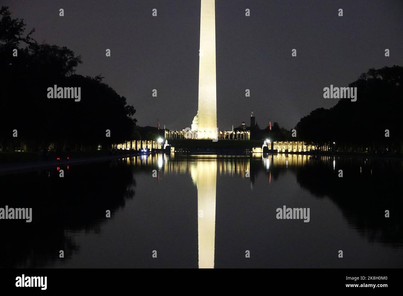 The Washington Monument is an obelisk shaped building within the ...