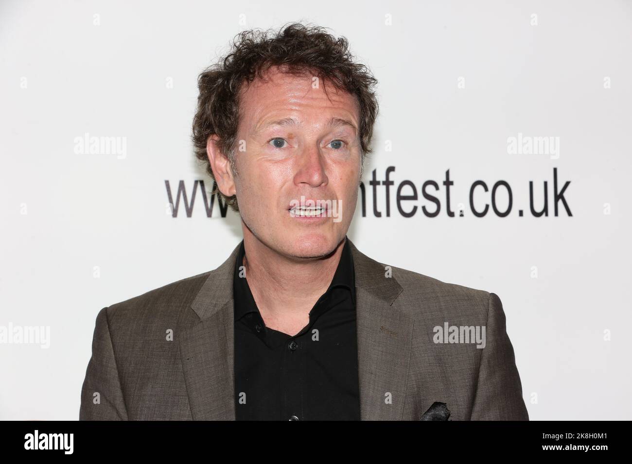 Harry Potter and The Deathly Hallows actor Nick Moran puts on an ...