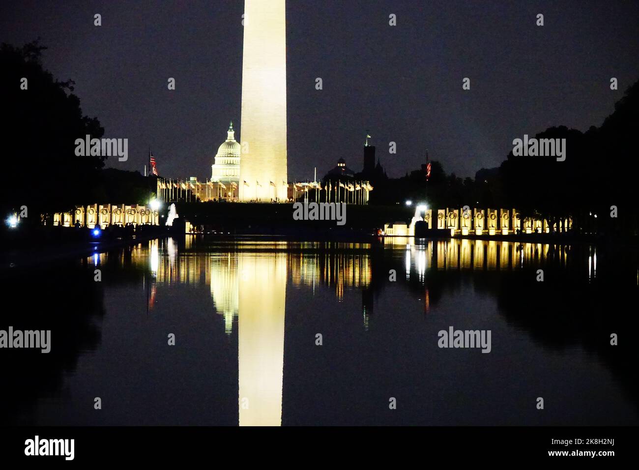 The Washington Monument is an obelisk shaped building within the ...