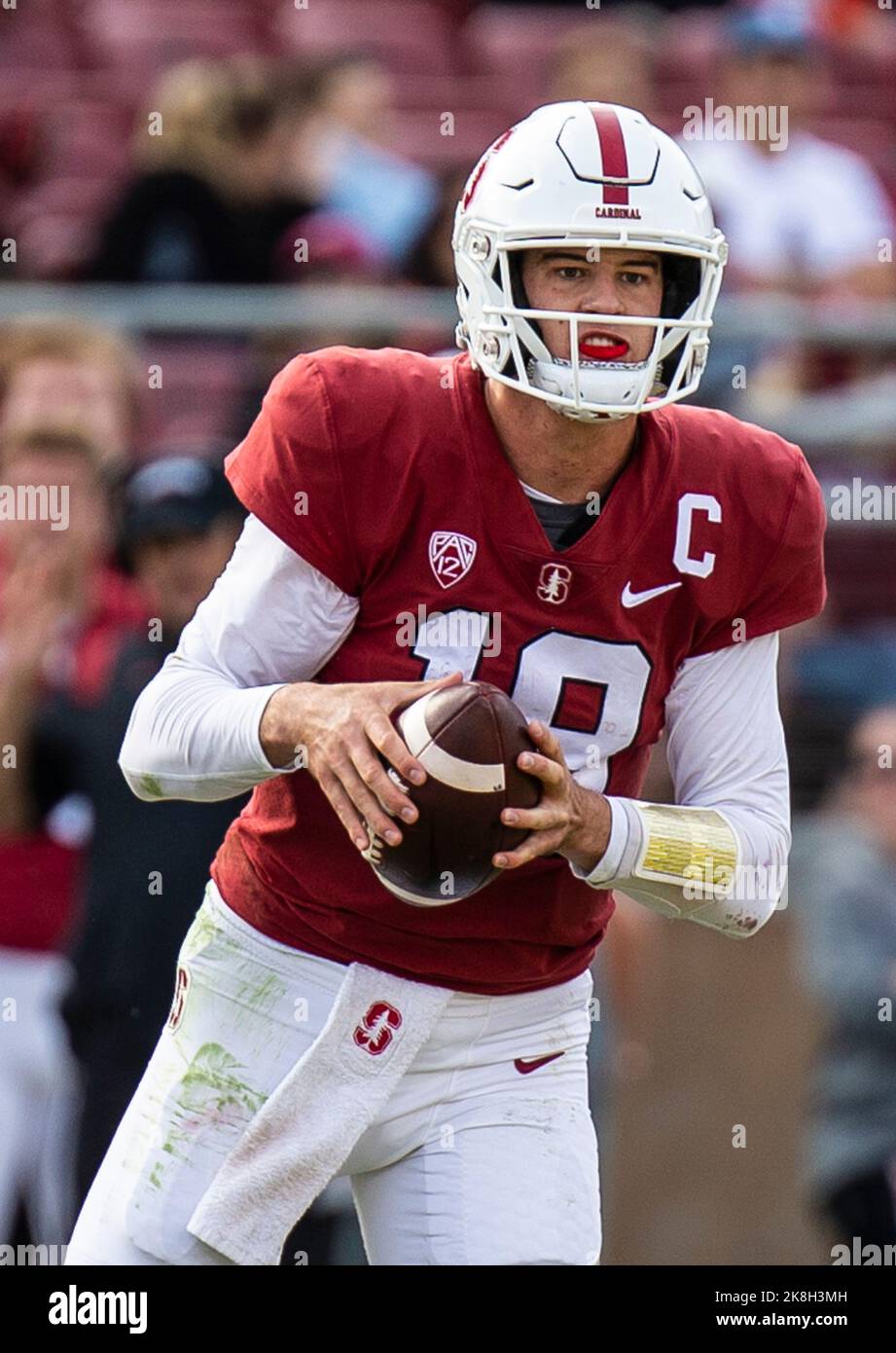 October 22 2022 Palo Alto, CA USA Stanford quarterback Tanner McKee (18 ...