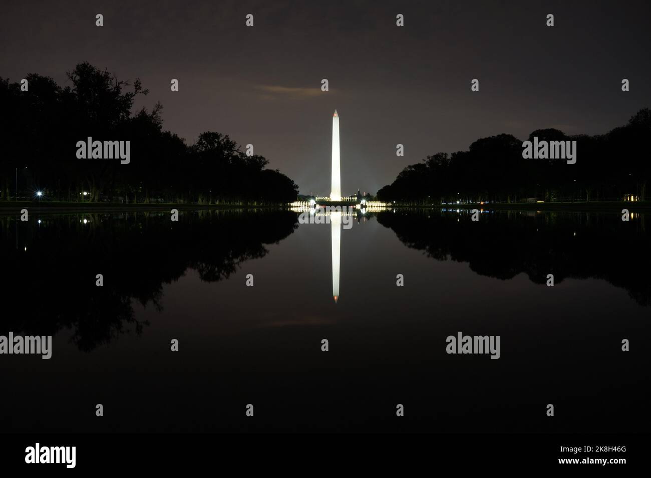 The Washington Monument is an obelisk shaped building within the ...