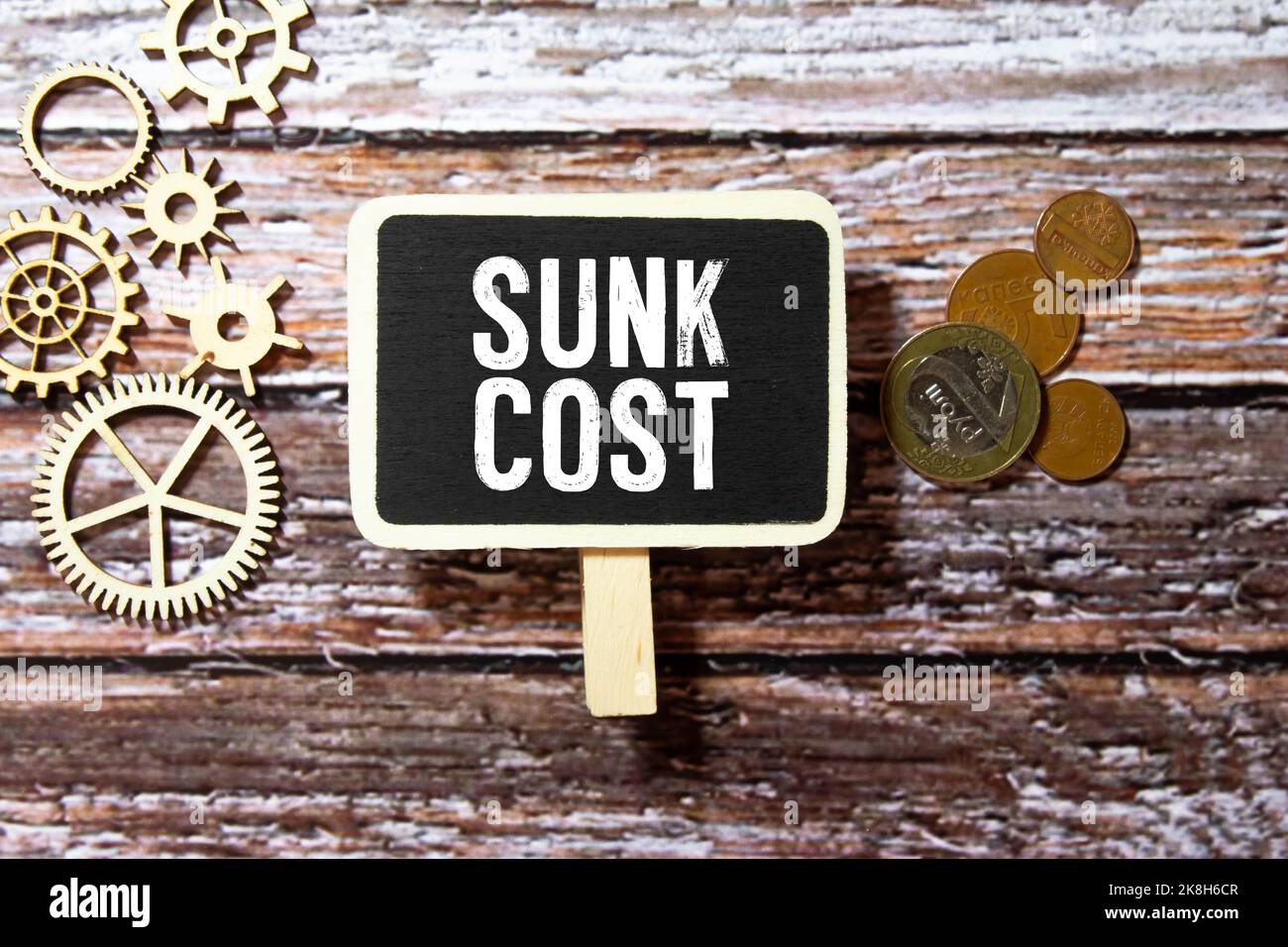 Sunk costs hi-res stock photography and images - Alamy