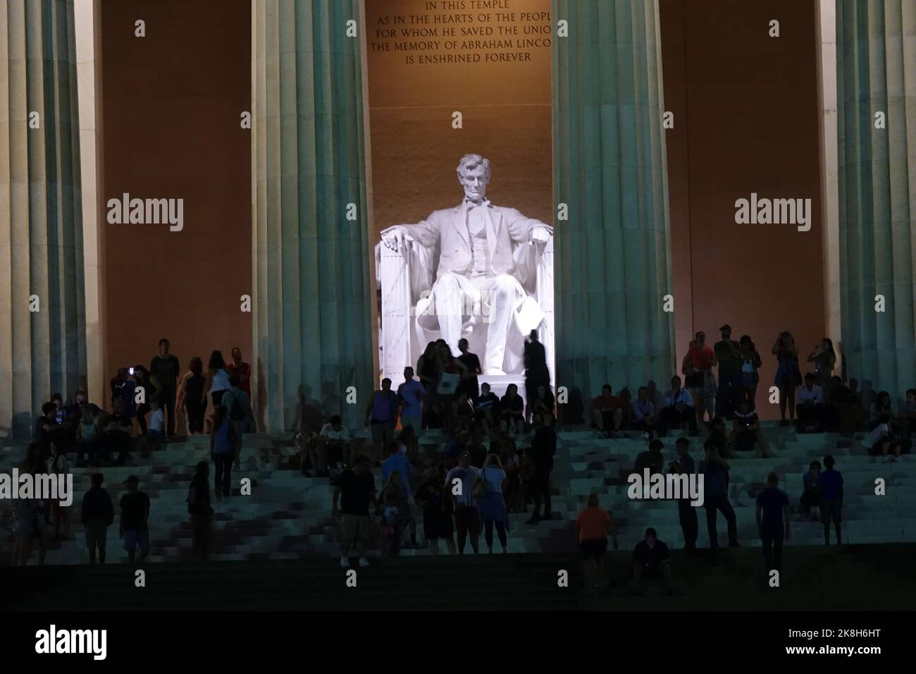 The Lincoln Memorial is a U.S. national memorial built to honor the ...