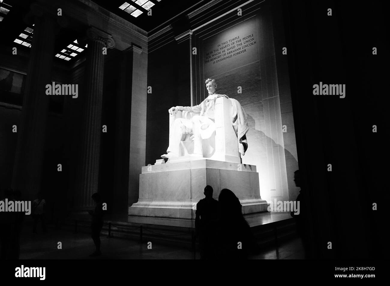 The Lincoln Memorial is a U.S. national memorial built to honor the ...
