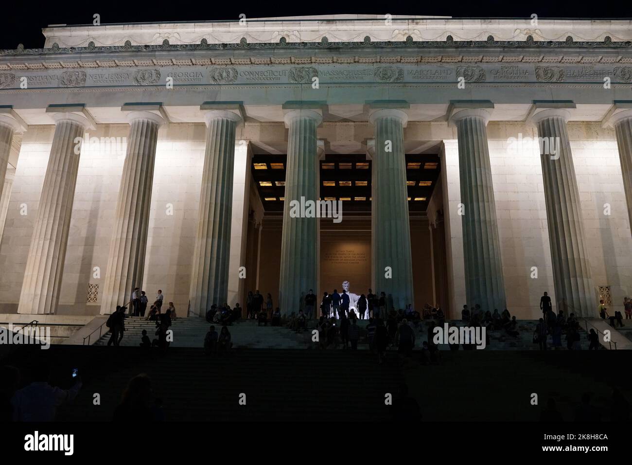 The Lincoln Memorial is a U.S. national memorial built to honor the ...