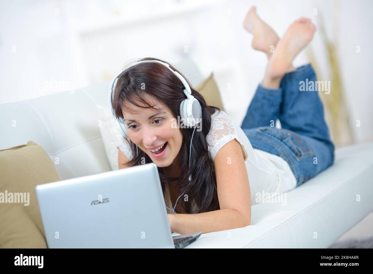 a modern way of socializing Stock Photo - Alamy
