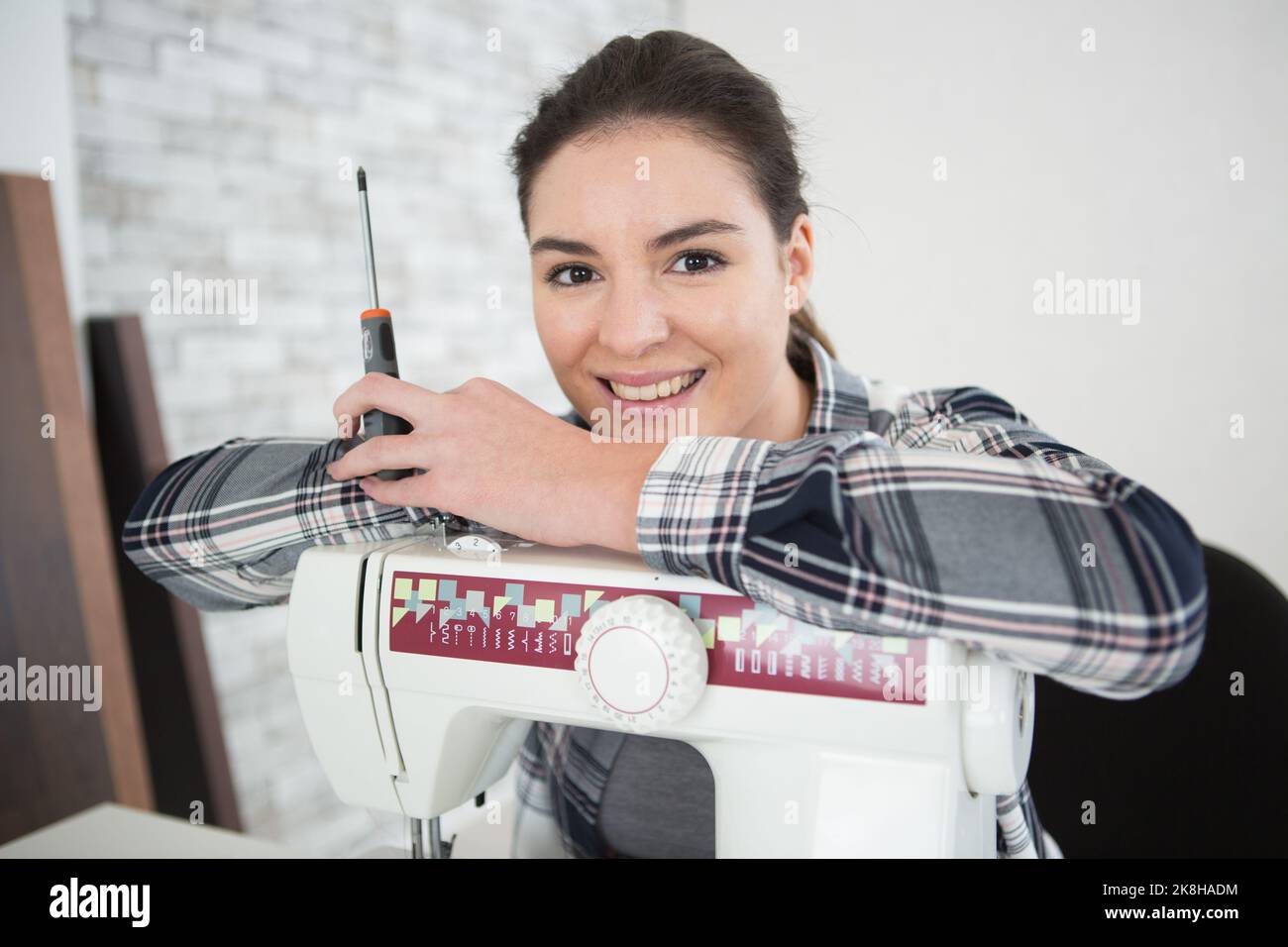 Appliance repairer hi-res stock photography and images - Alamy