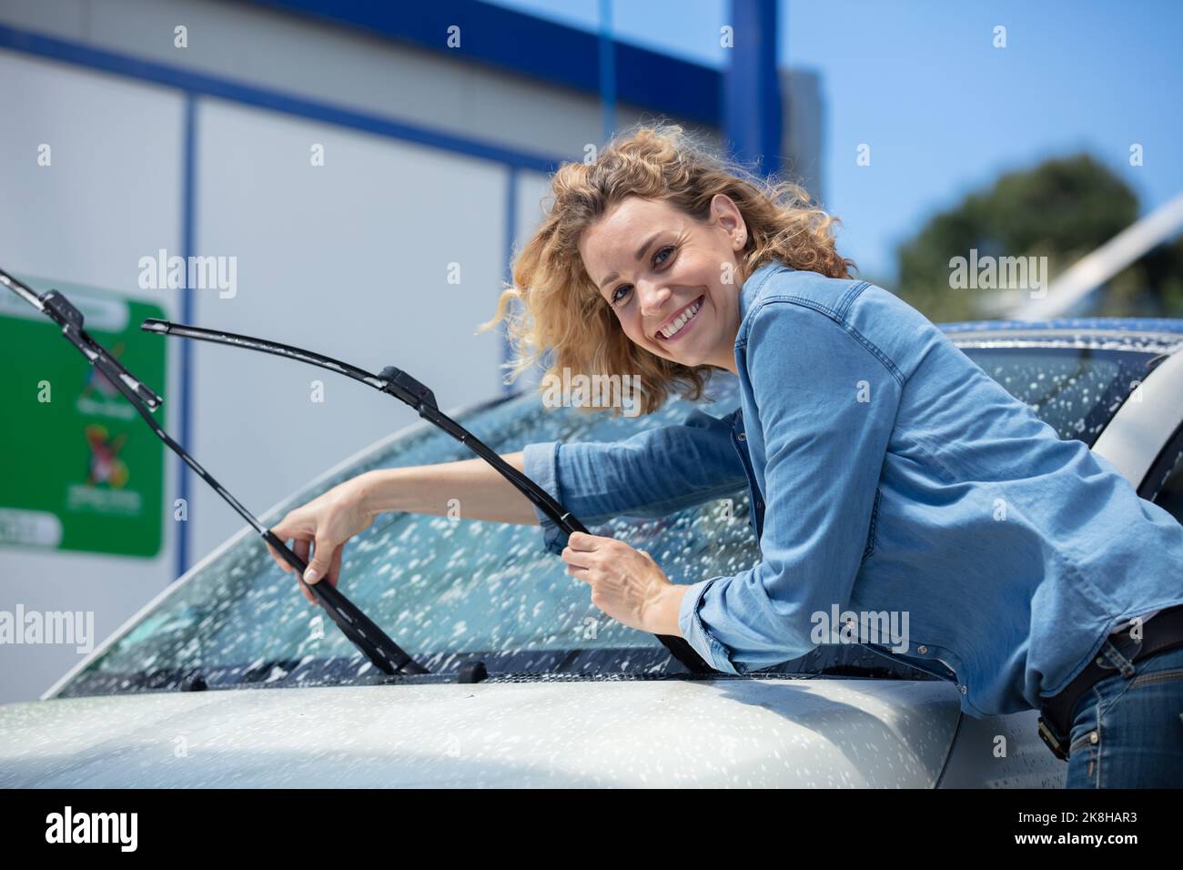 Windscreen wipers dirt hi-res stock photography and images - Alamy