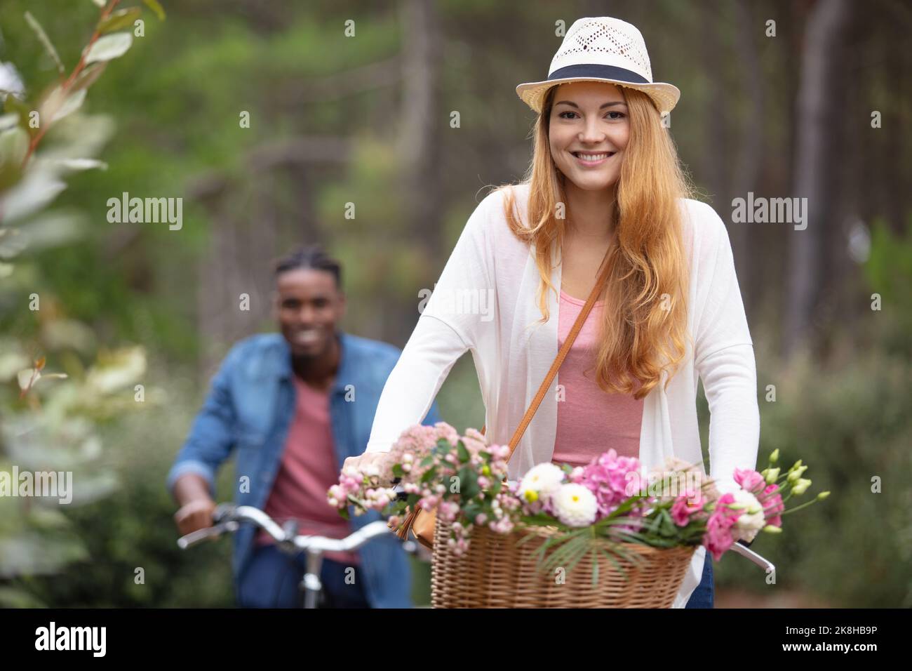 Couple racing bikes hi-res stock photography and images - Alamy