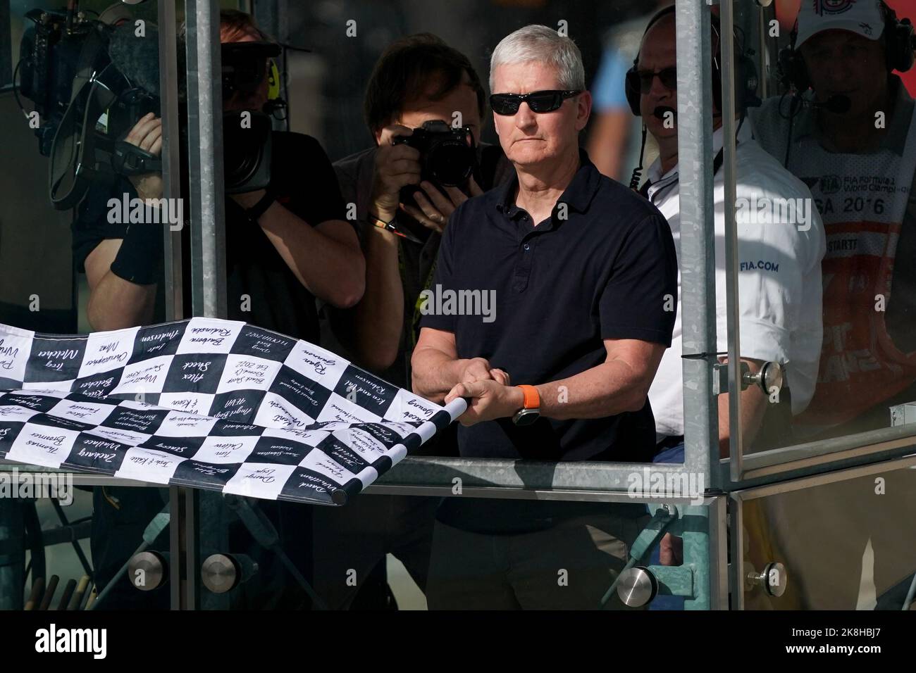 Austin, United States. 23rd Oct, 2022. Apple CEO Tim Cook waves the ...