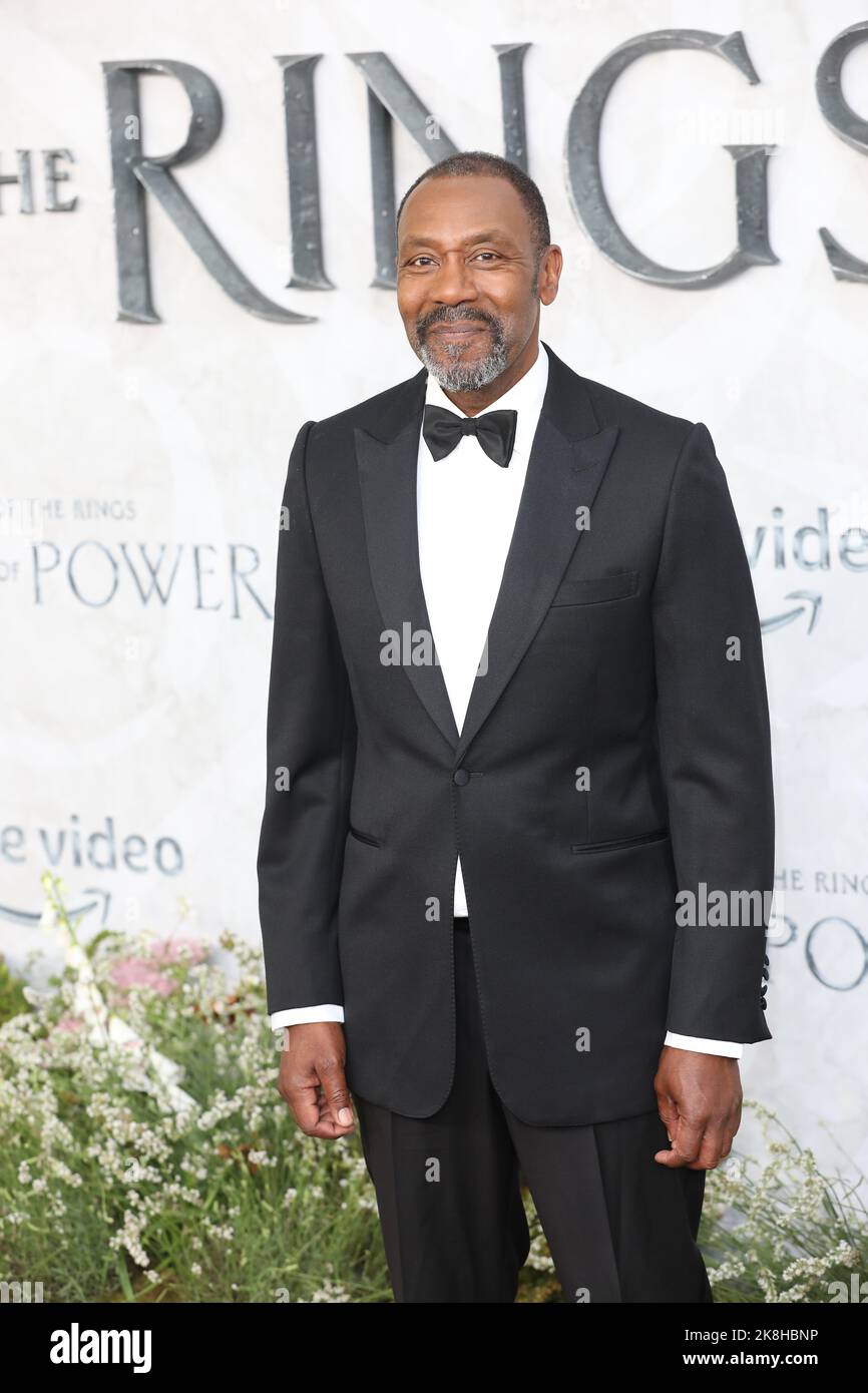 Lenny Henry attends World premiere of "The Lord Of The Rings: The Rings ...