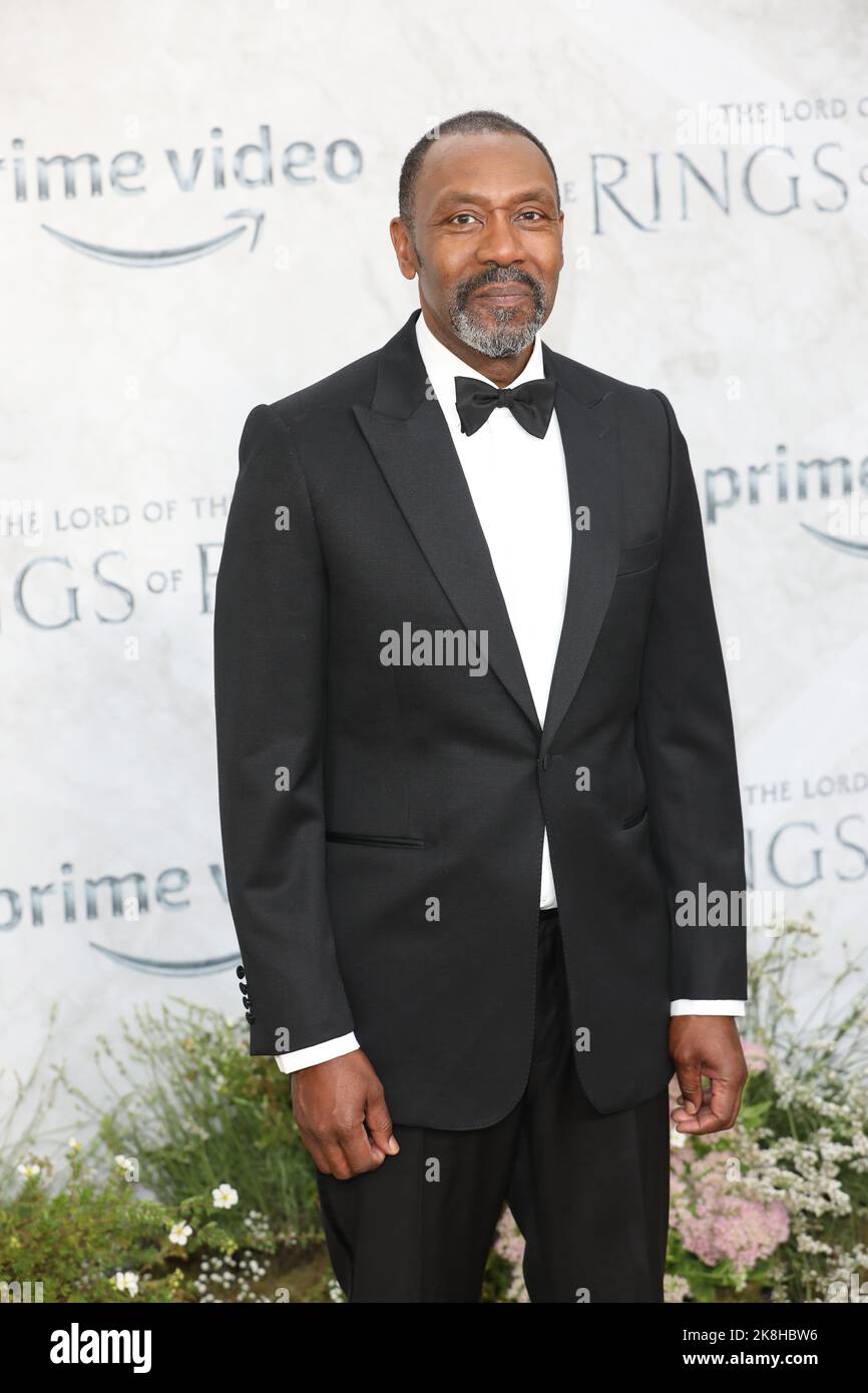 Lenny Henry attends World premiere of "The Lord Of The Rings: The Rings ...
