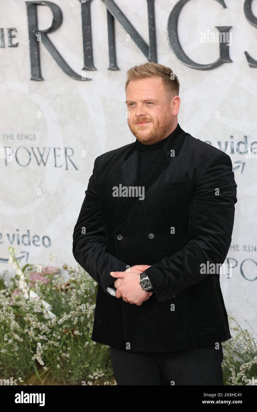 Owain Arthur attends the World premiere of "The Lord Of The Rings: The ...