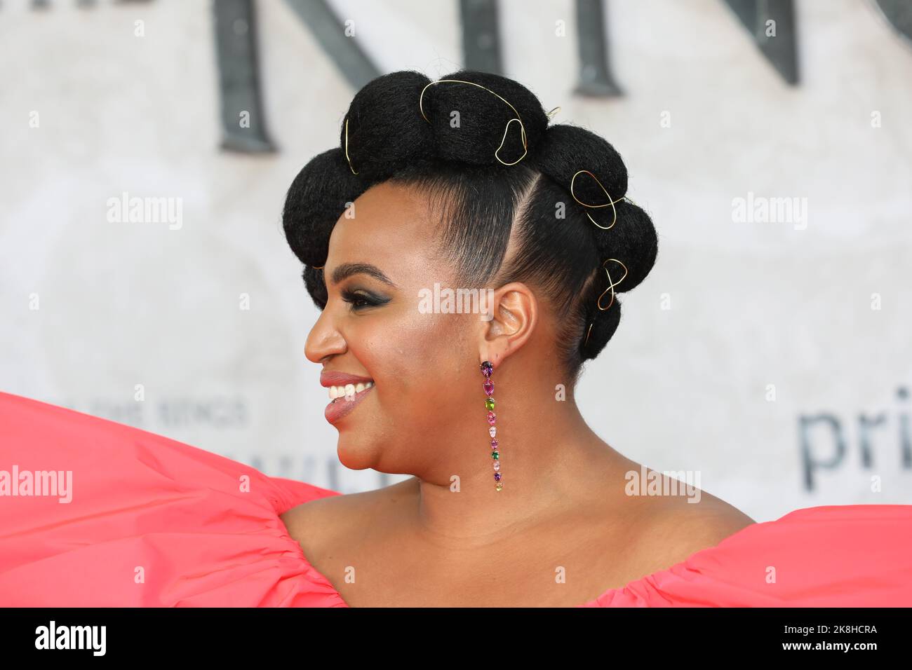 Sophia Nomvete attends the World premiere of "The Lord Of The Rings ...