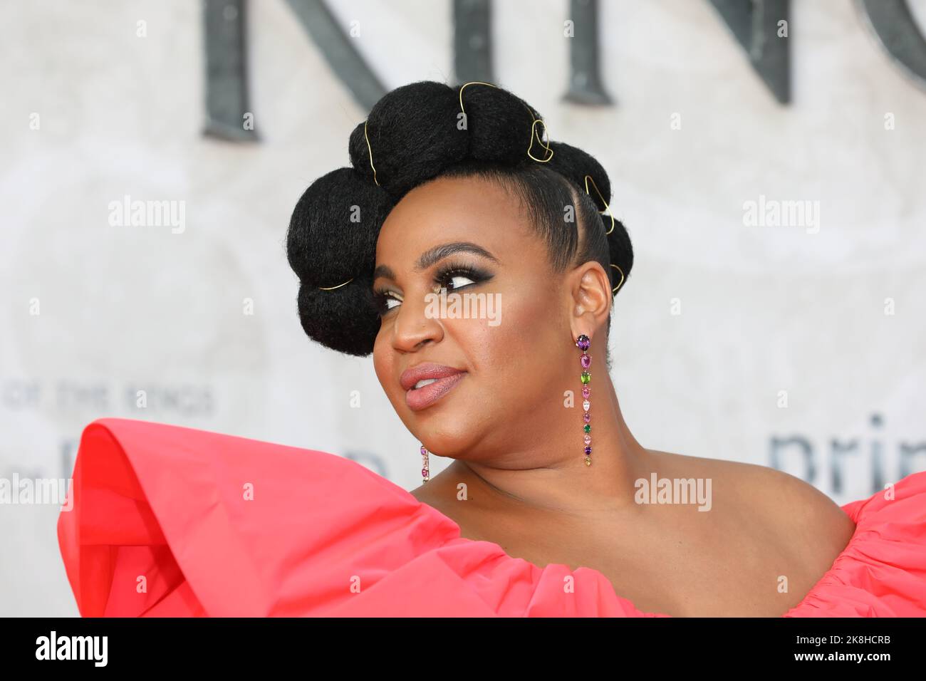 Sophia Nomvete attends the World premiere of "The Lord Of The Rings ...