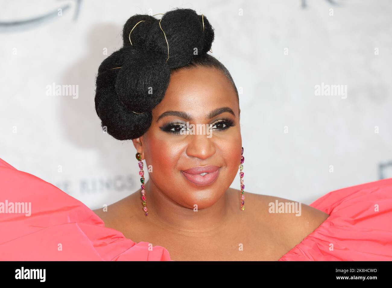 Sophia Nomvete attends the World premiere of "The Lord Of The Rings ...