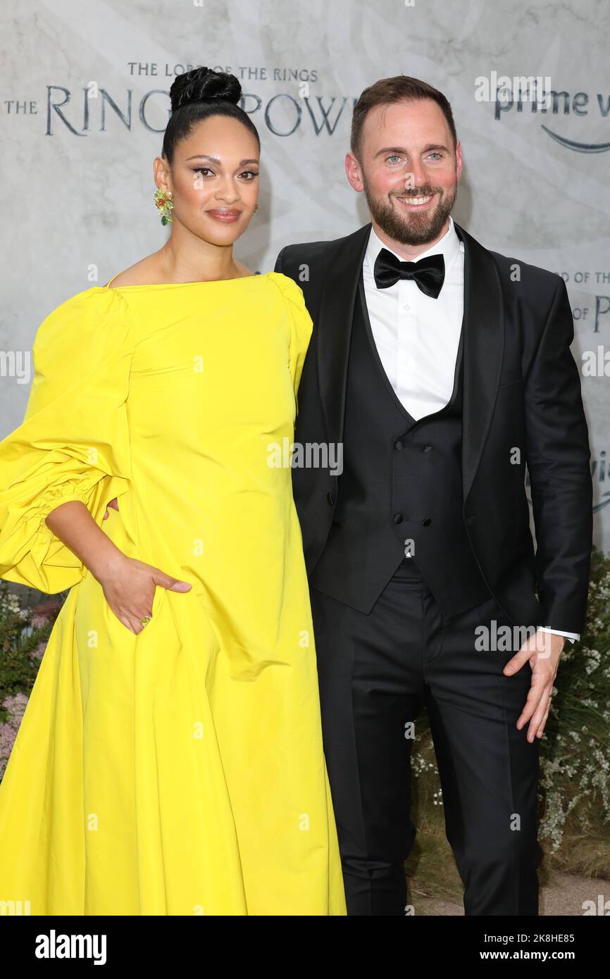 Cynthia Addai-Robbinson attends the World premiere of "The Lord Of The ...