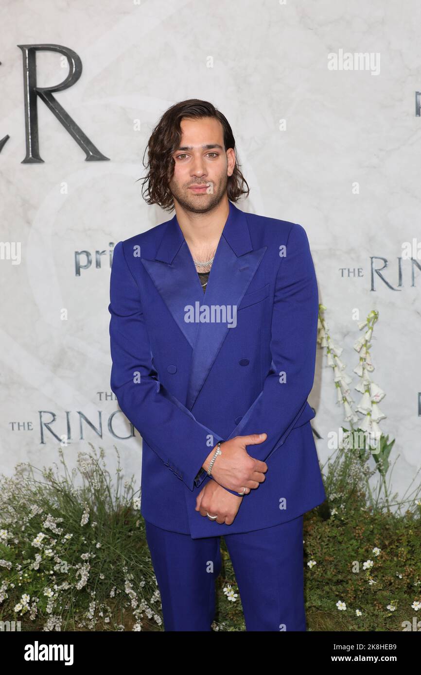 Maxim Alexander Baldry attends the World premiere of "The Lord Of The ...
