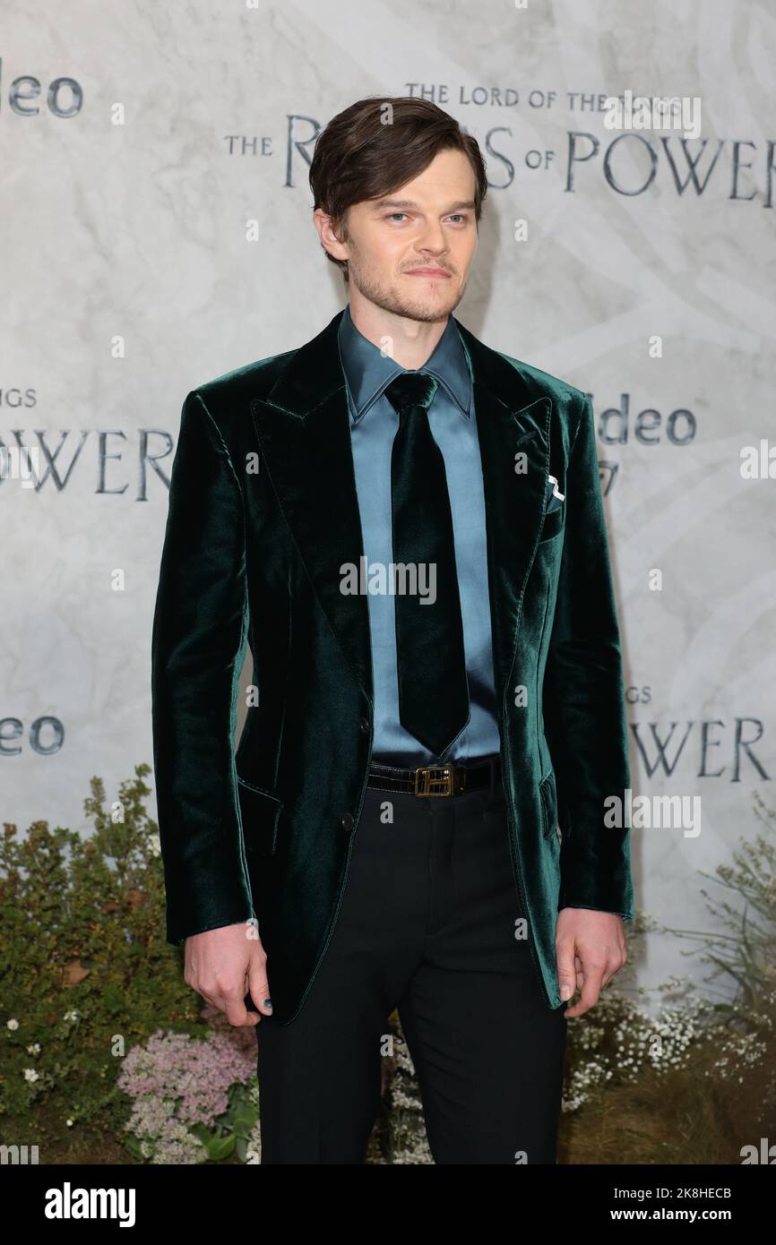 Robert Aramayo attends the World premiere of "The Lord Of The Rings ...