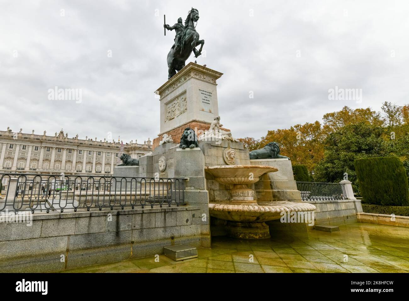 Statue of Phillip IV of Spain at the Madrid Royal Palace, a popular ...