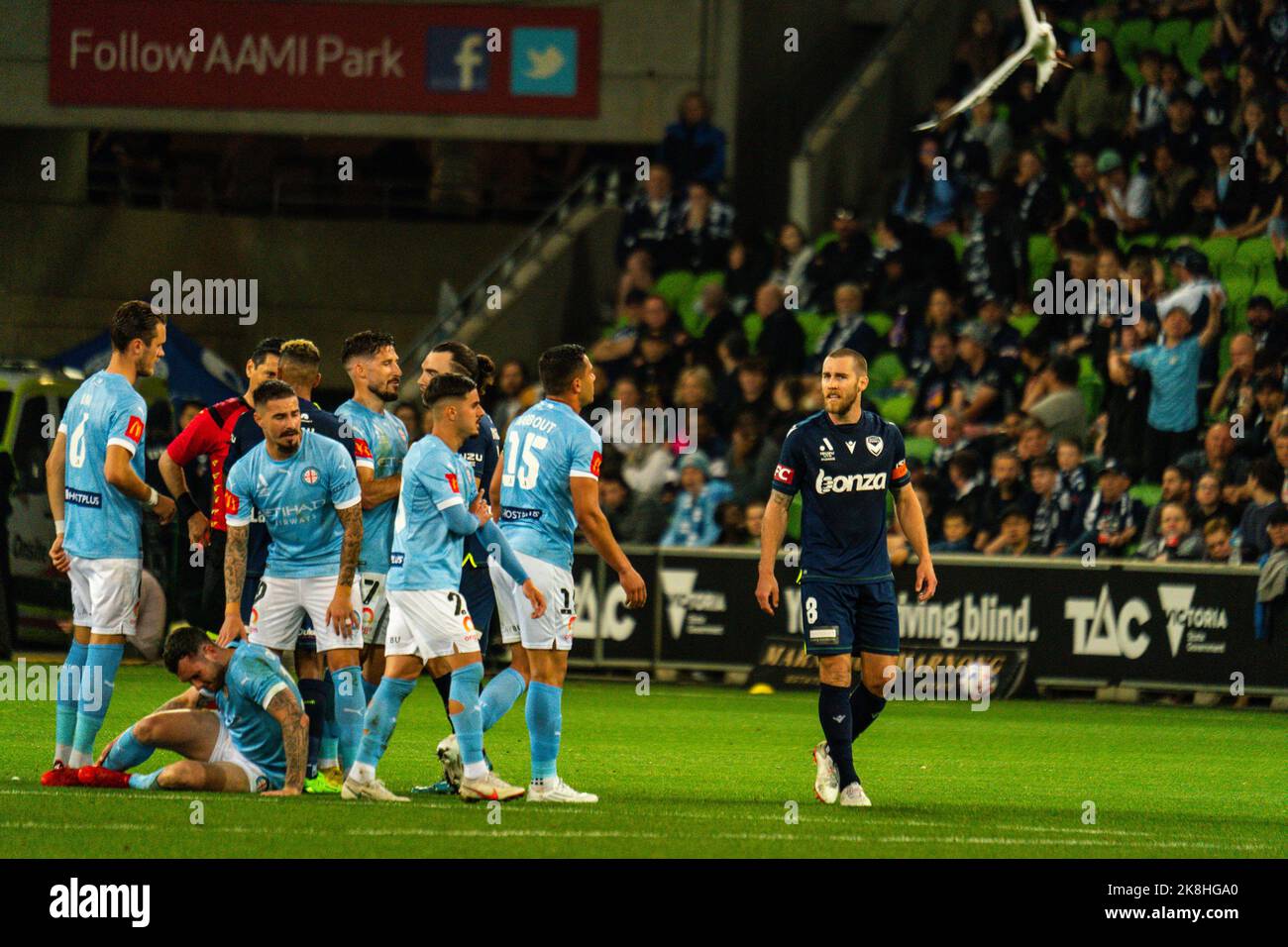 Melbourne, Australia. 22, October, 2022. Melbourne Victory Captain Josh ...