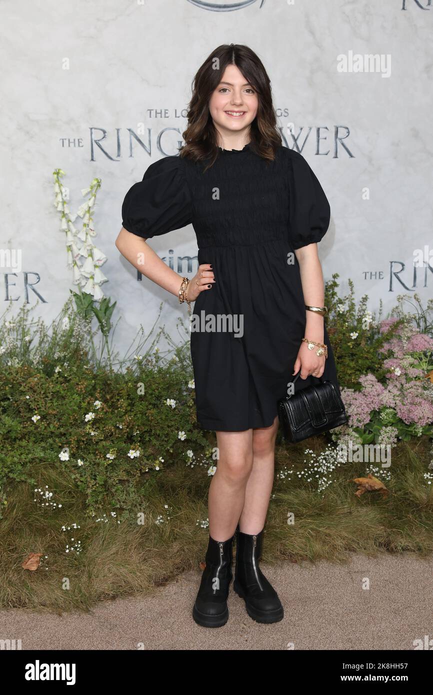 Beau Cassidy attends the World premiere of "The Lord Of The Rings: The ...